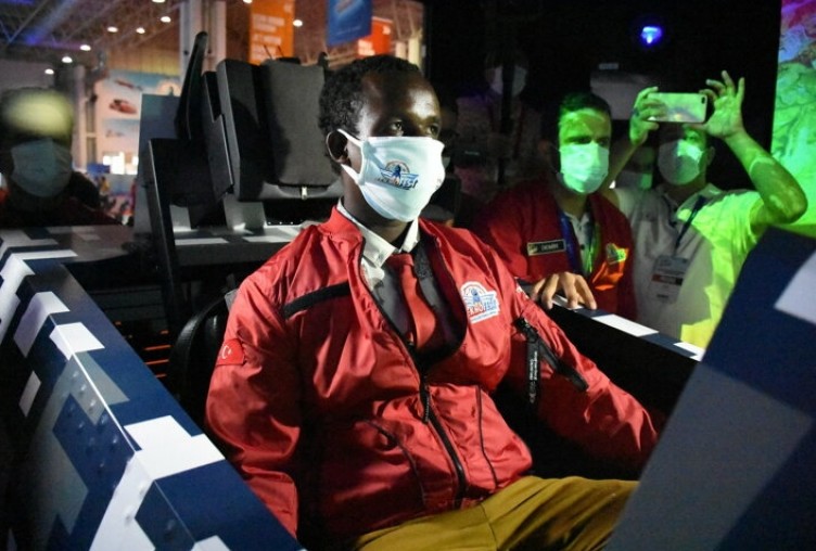 Çavuşoğlu'nun talimatı ile Türkiye'ye getirilen Somalili genç yetenek ...